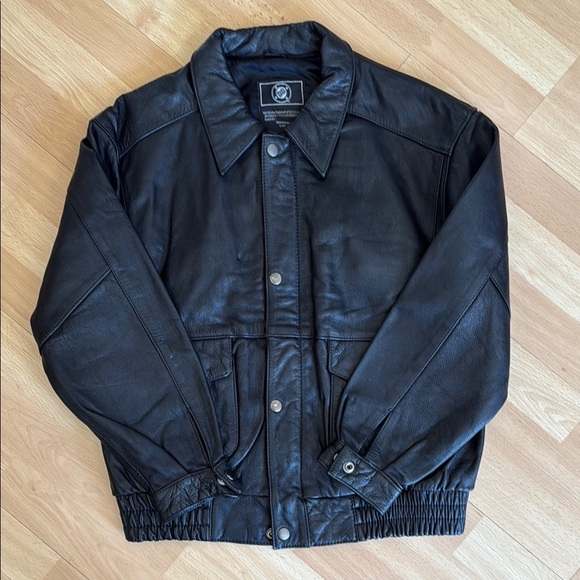 DC Comics | Jackets & Coats | Vintage Dc Comics Black Batman Animated ...